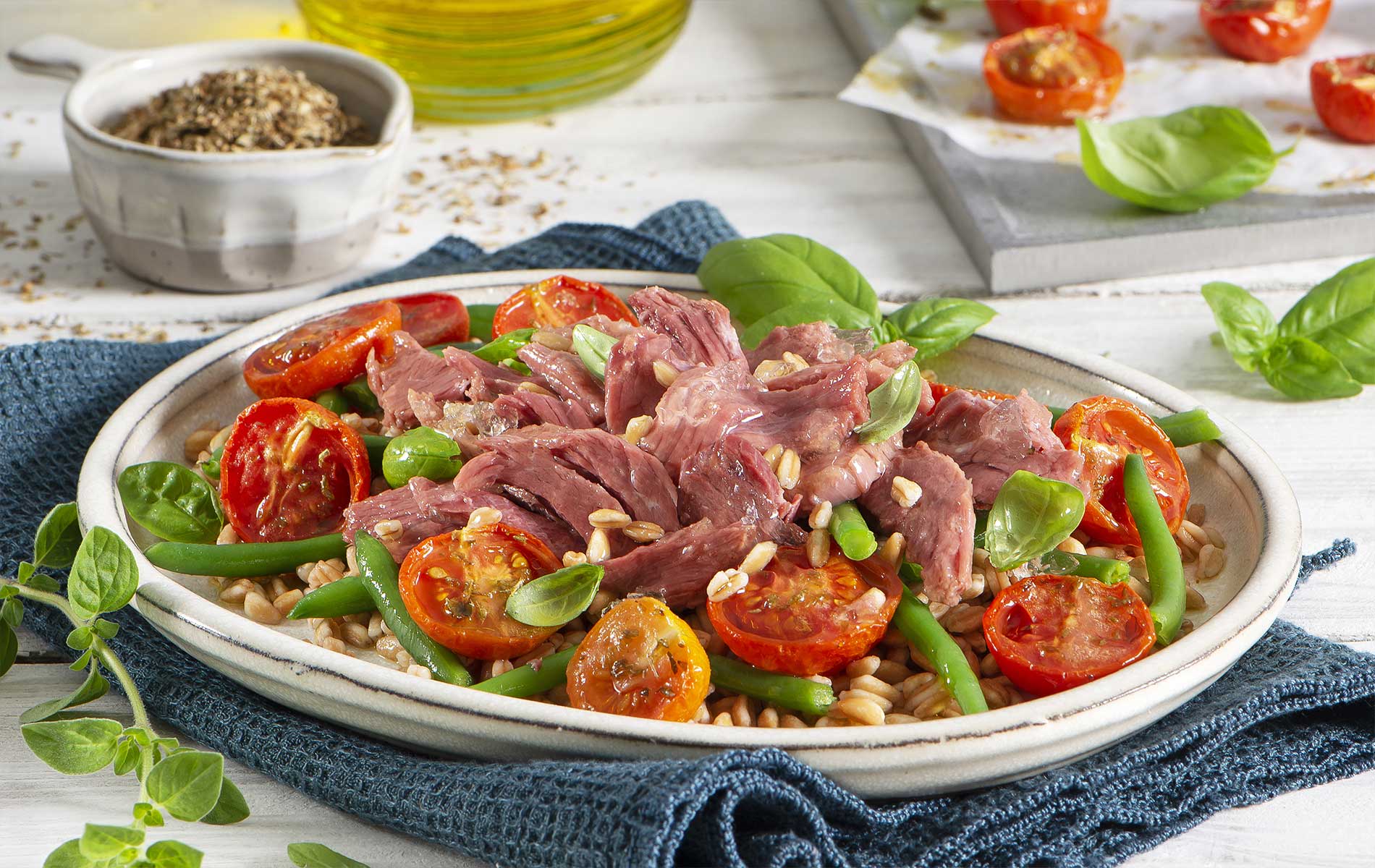 Simmenthal con farro, fagiolini e pomodorini confit - Simmenthal